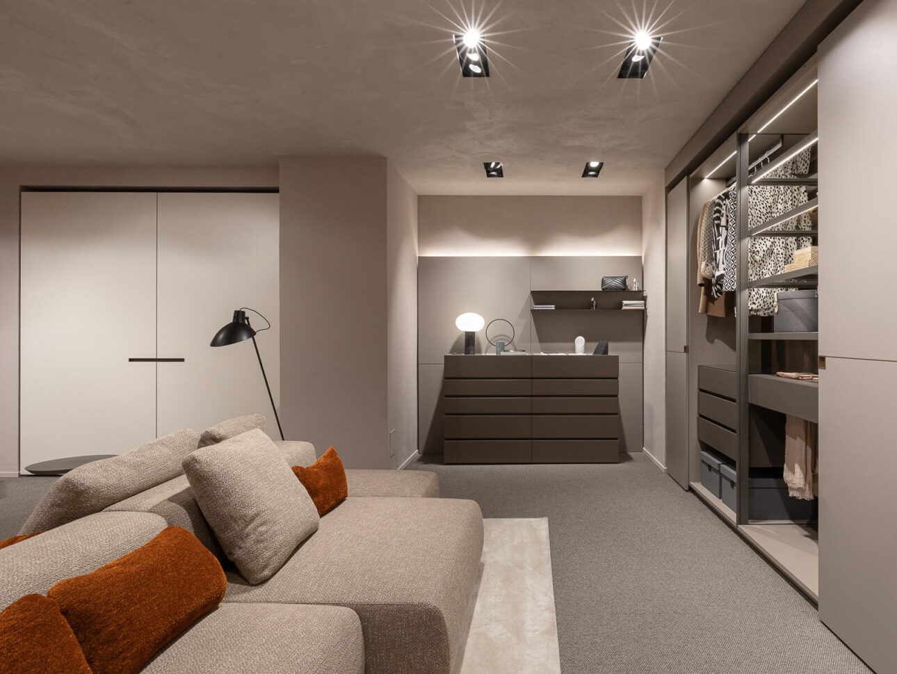 New Milan Flagship Store - Presotto